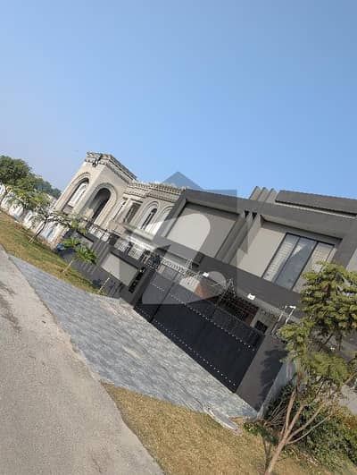 One Of The Best Location. In Between Luxury Houses. Off Main Boulevard ...