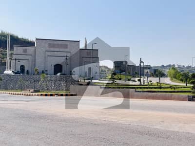 1 Kanal Boulevard + Corner + South Face Level Plot DHA Phase 4 - Sector ...