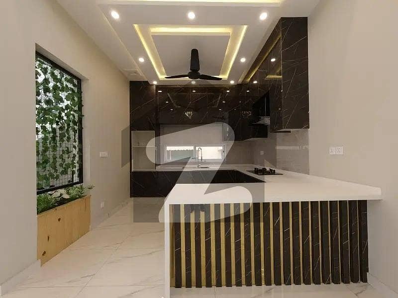 5 Marla Uper Portion in Gulraiz near Bahria Town Gulraiz Housing ...