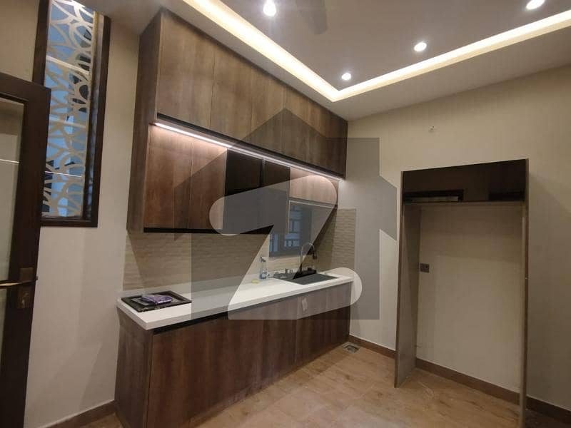 10 Marla Beautiful Zero Meter House Available For Sale On HOt Location ...