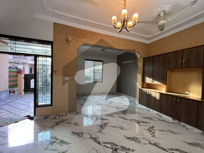 5 Marla Good Condition House For Rent Hot Location Wapda Town Phase 1 ...