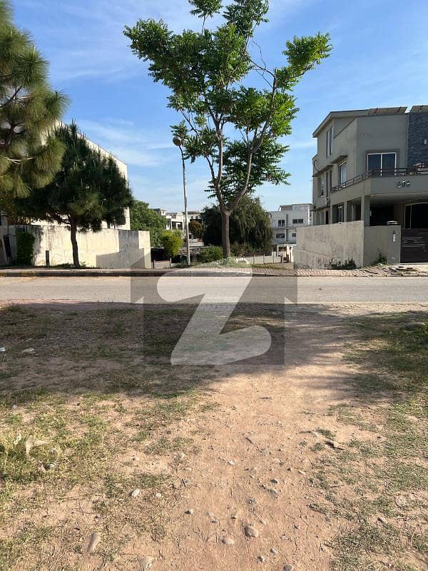 1 Kanal Low Price Plot For Sale In Bahria Town Phase 7 Bahria Town ...