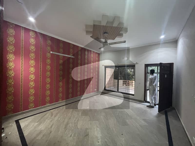 16 Marla Double Storey Good Condition House For Rent Audit & Accounts ...