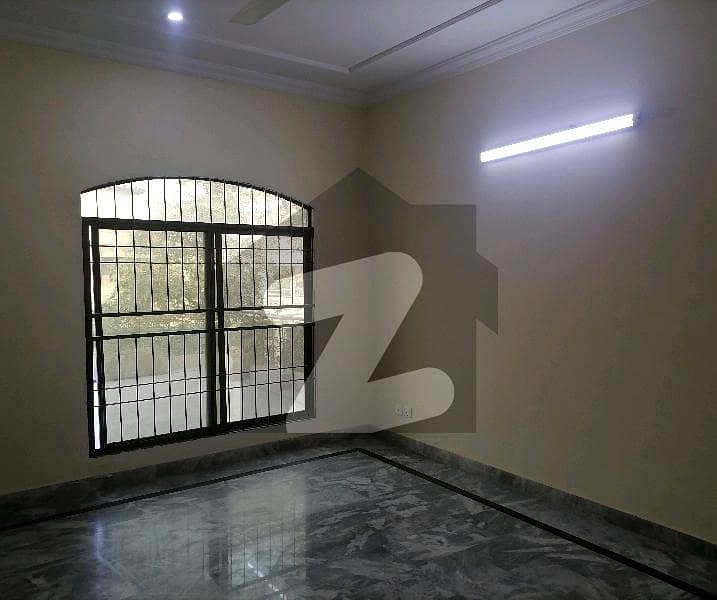 8 Marla House In PCSIR Staff Colony Is Available PCSIR Staff Colony ...