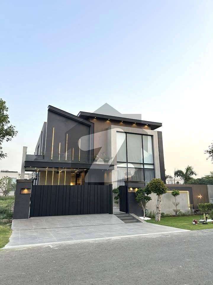 ONE KANAL LUXURY BUNGALOW WITH BASEMENT AT VERY HOT LOCATION NEAR MCDONALDS DHA Phase 7 - Block ...