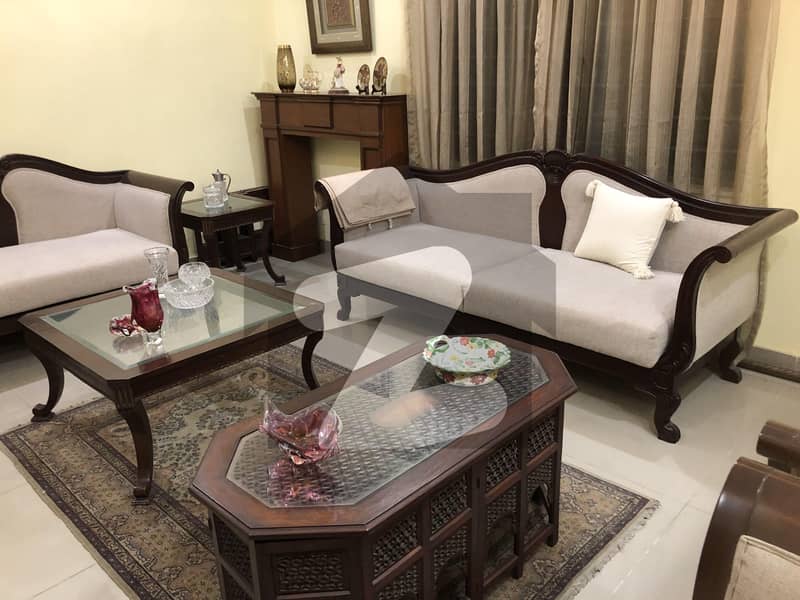 1 Bedroom Fully Furnished in Askari 10 Near DHA Phase 8 At Prime ...