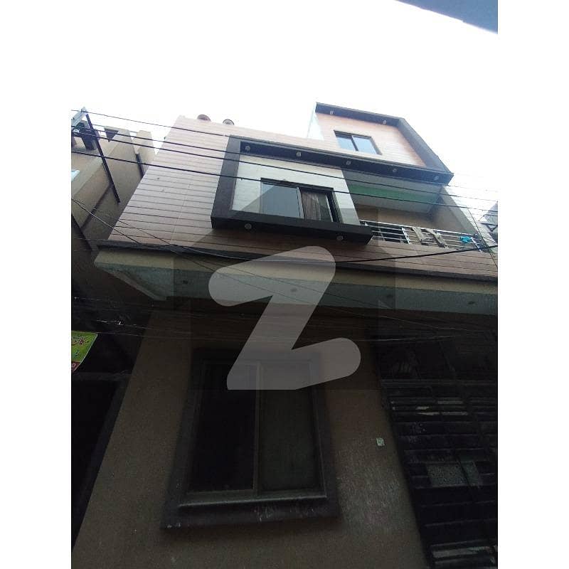 3 Marla Triple Story House For Sale In Gulshan Ravi Rustam Park Gulshan ...