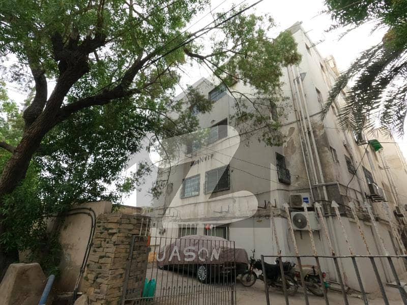Fully Renovated Apartment For Rent In Block 7 Clifton 2000 Sq Ft, Ideal ...