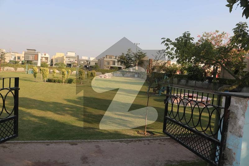 10 Marla Extension Plot for Sale in Engineers Town Block C2, Lahore ...