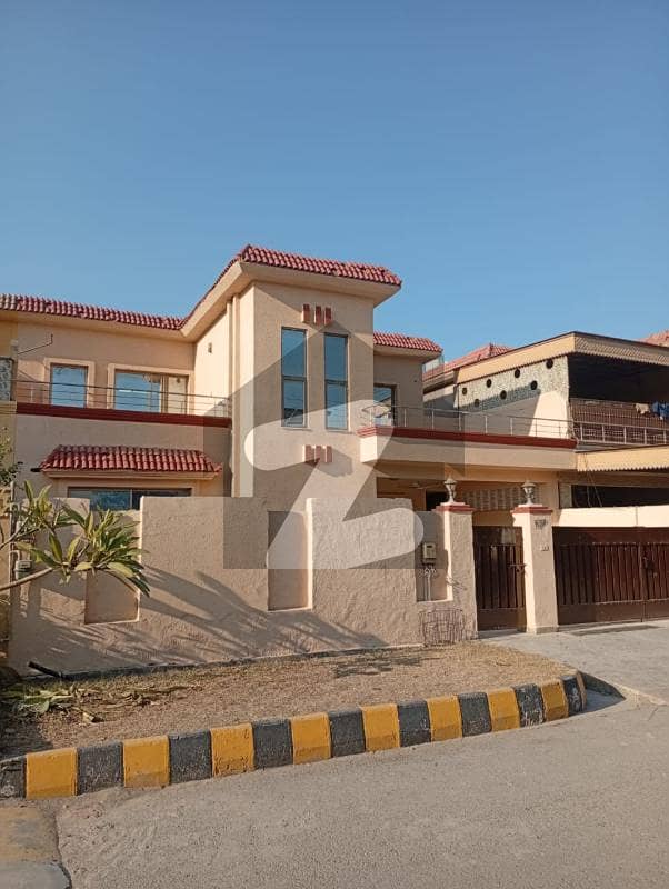 10 Marla New House | Askari 6 Phase-I Good Condition House For Sale ...