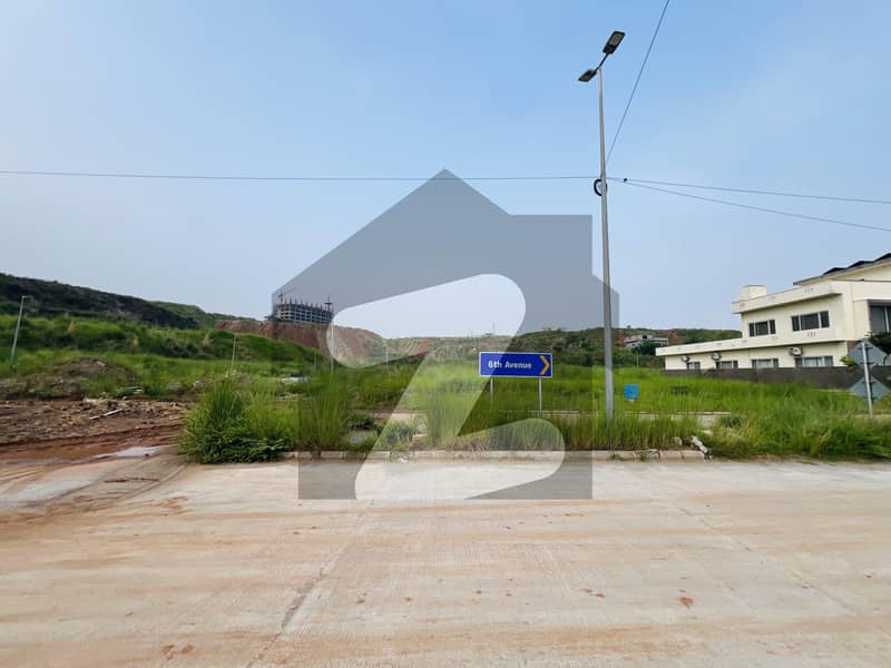 Low Budget, Double Boulevard Corner Plot DHA Phase 5 - Sector B, DHA ...