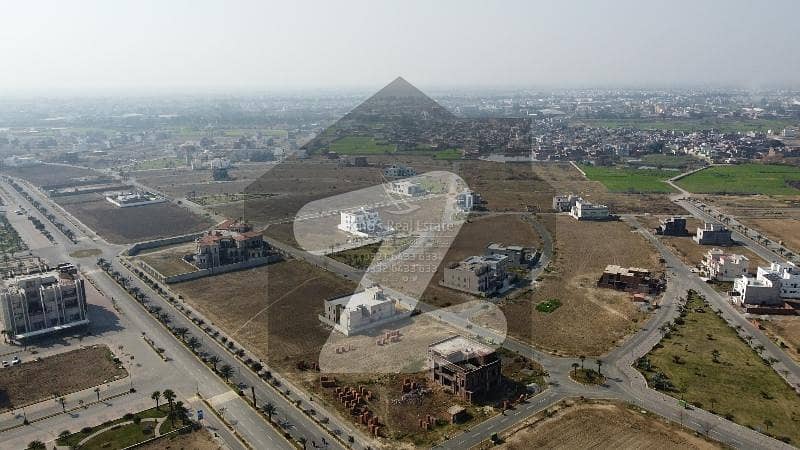 A Palatial Residence For Prime Location sale In Royal Palm City ...