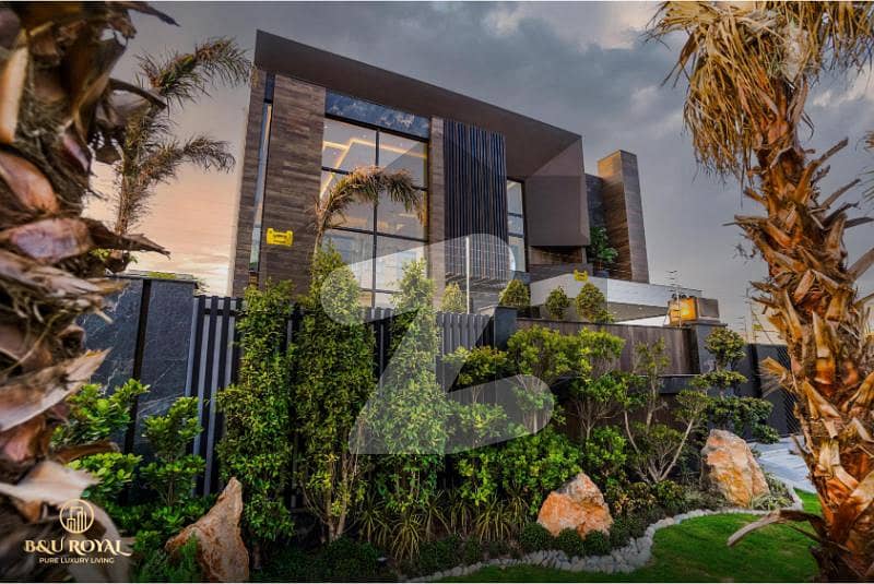 Immaculate Kanal Modern Bungalow Very Close From Main Boulevard and Raya Fairways Top Location ...