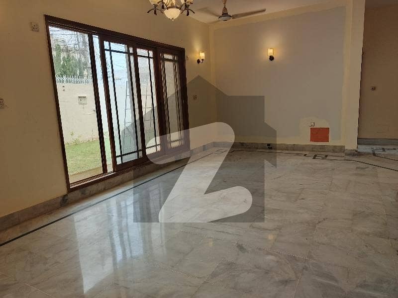 Main Road House For Commercial Space Available For Rent North Nazimabad ...