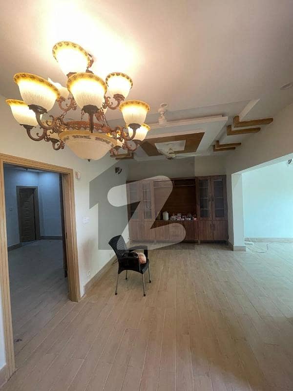 For Sale Bahria Town Phase 8 Rawalpindi Rafi. Block. House 5 Marla Near ...