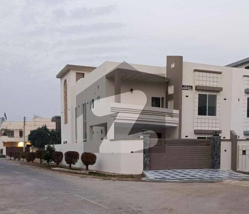10 Marla Beautiful House For Sale in Buch Villas Multan Buch Executive ...