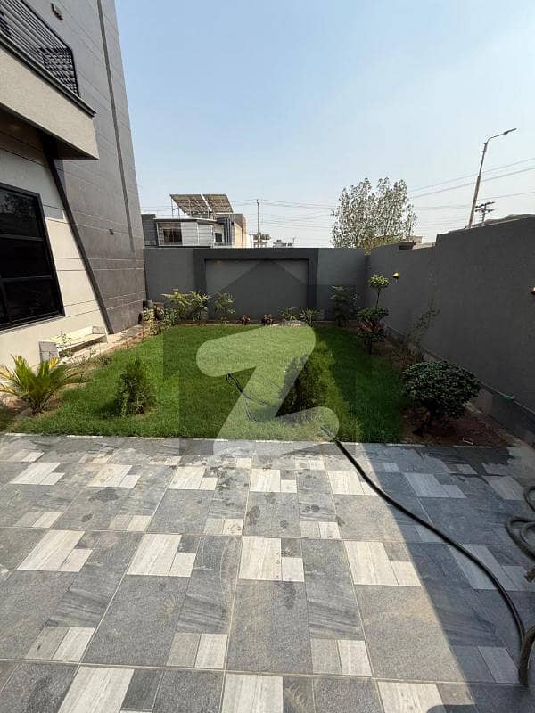 Prime Location House For sale Is Readily Available In Prime Location Of ...