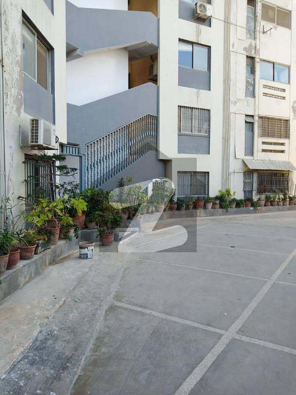 Spacious 3 Bedrooms DD Apartment Is Available For Sale In Hawain Homes ...