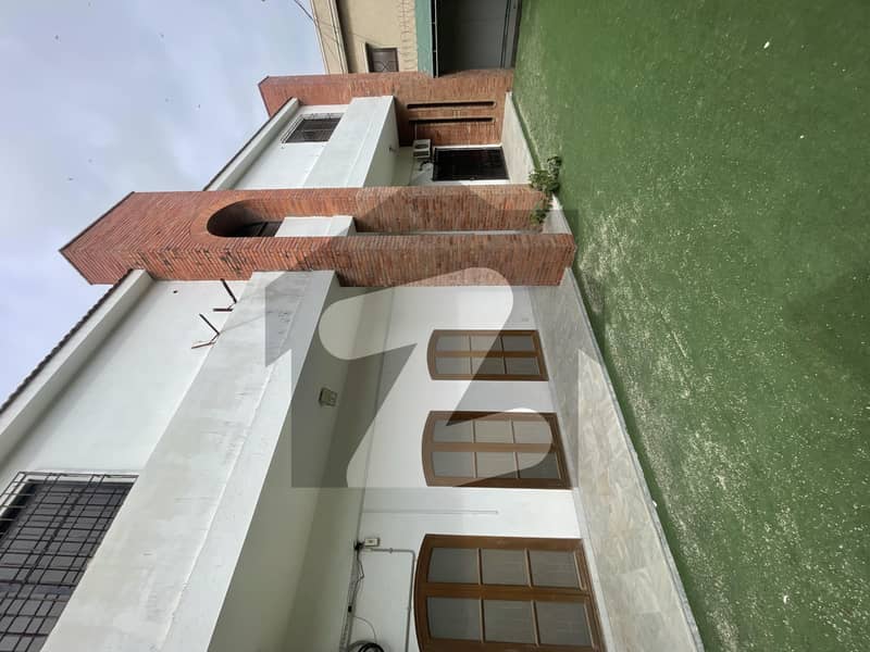 Clifton Block 5 Corner Bungalow On Rent Clifton - Block 5, Clifton ...