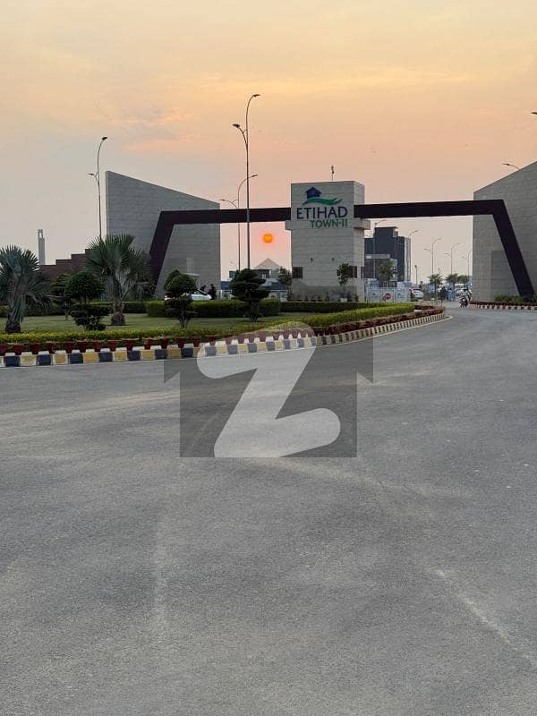4 Marla Low Cost Commercial Plot For Sale In Etihad Town Phase 2 pine ...