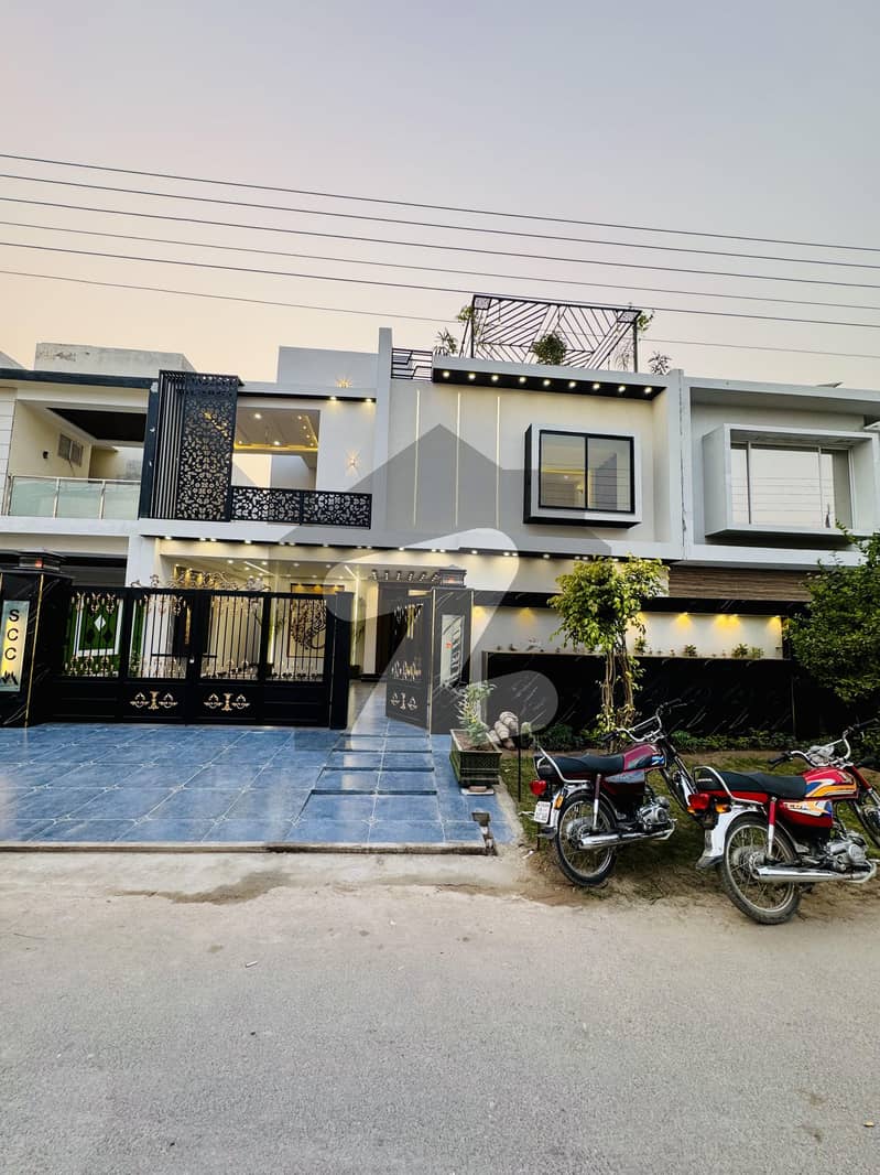 10 MARLA MODERN HOUSE FOR SALE. Nearest to Buch Gate developed area ...