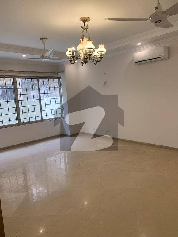 Tripe Storey Front &Amp; Back Open House On Main Double Road For Sale G ...