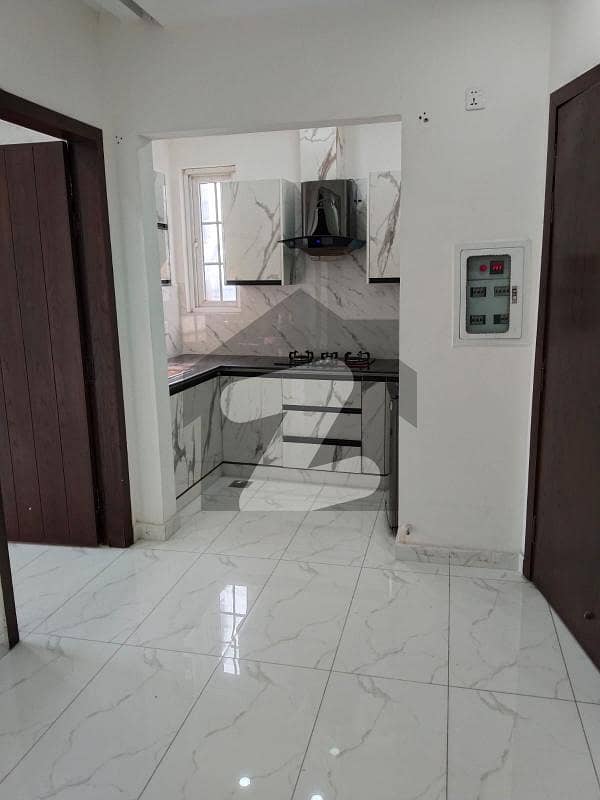 1 BHK FOR RENT NEAR GADDAFI STADIUM GULBERG Gulberg 3 - Block E1 ...