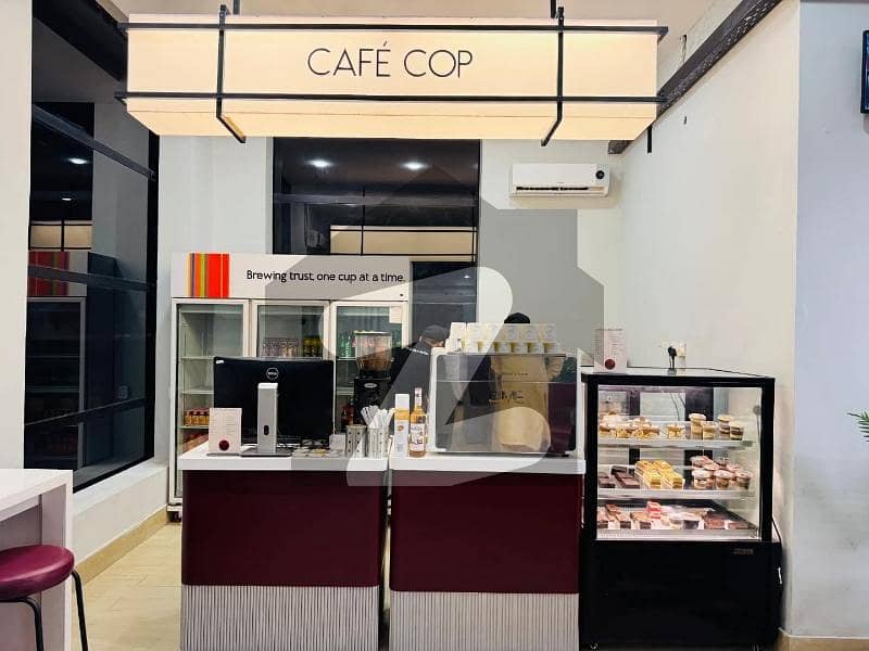 2000 Sqft Prime Commercial Shop MM Alam Road MM Alam Road, Gulberg ...