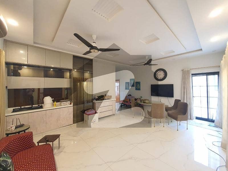 Kanal house dha phase6 full besament 15kv solar 7bed room ac instell ...