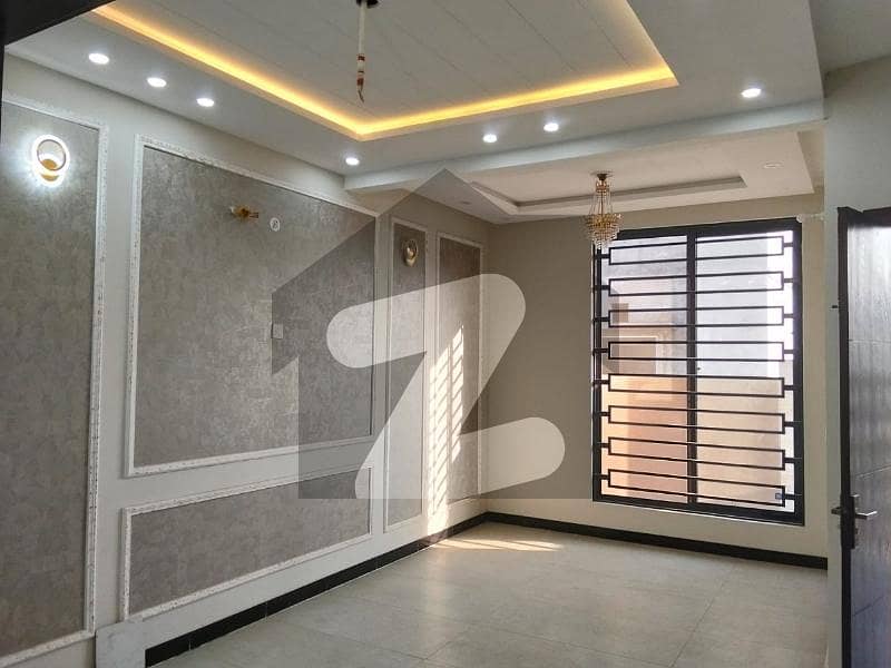 Prime Location Abid Garden House Sized 4 Marla Abid Garden, Main Canal ...