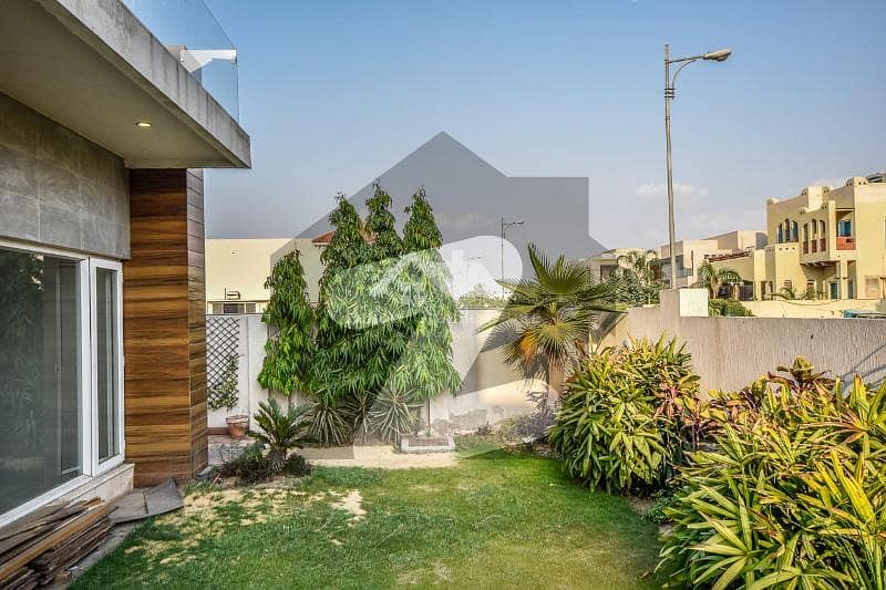 1 Kanal Slightly Used Modern Design Most Beautiful House For Sale At ...