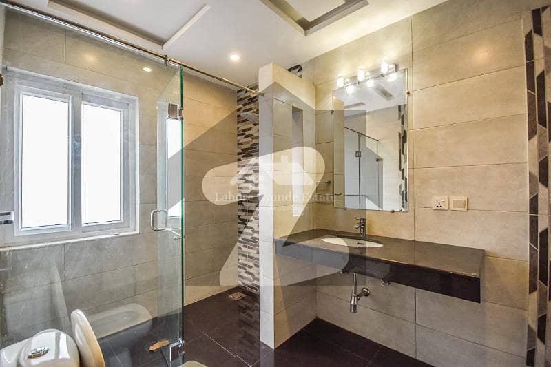 1 Kanal Slightly Used Modern Design Most Beautiful House For Sale At ...