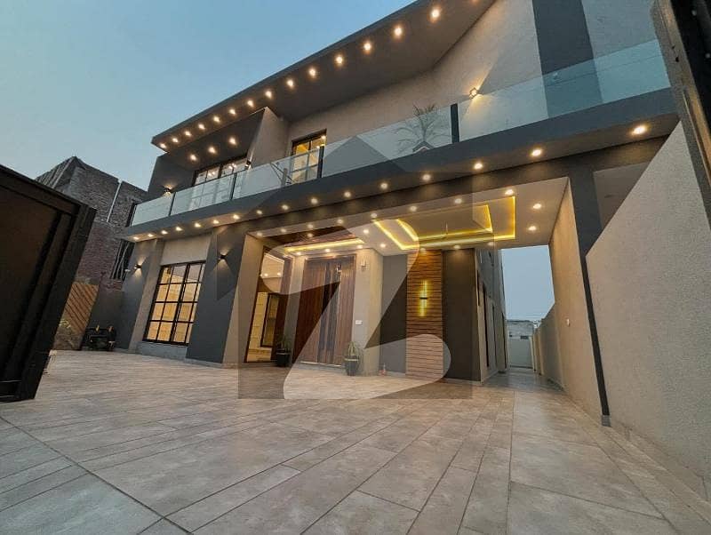 10 Marla Most Beautiful House For Sale Buch Executive Villas Multan ...