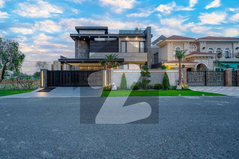 20 MARLA ELEGANT AND FULL FURNISHED SUPER HOT LOCATED BUNGALOWS UPPER ...