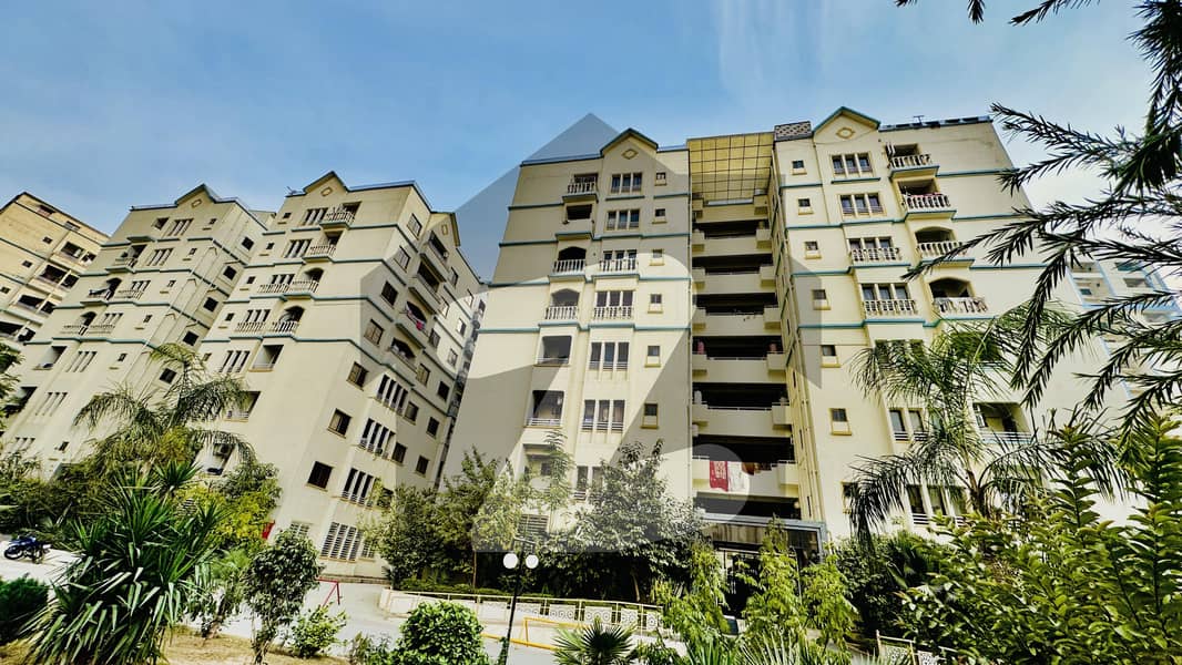 Specious 3 Bed With Drawing Tv Lounge Apartment Park Face For Sale Near ...