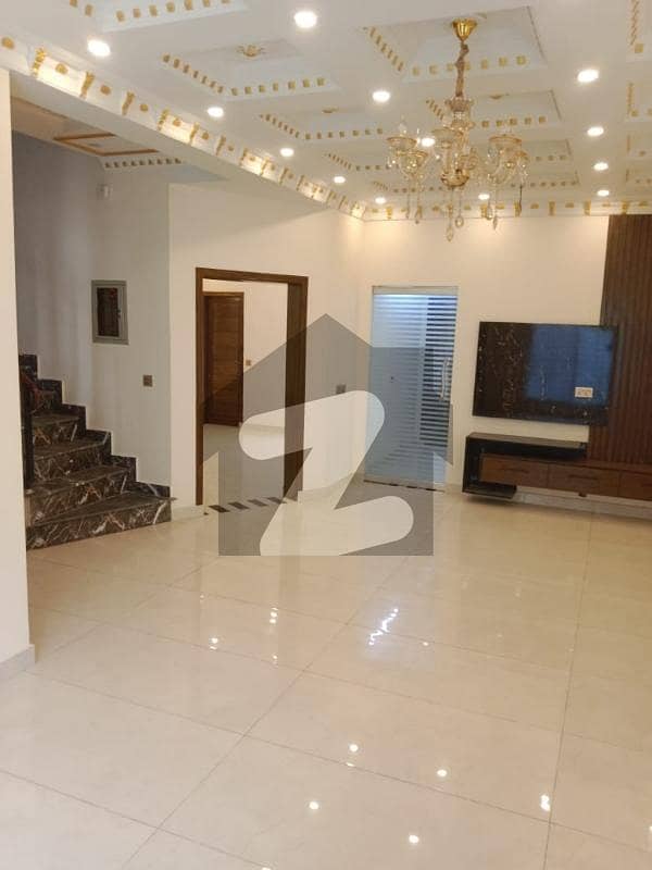 A Stunning Prime Location House Is Up For Grabs In Park View City ...