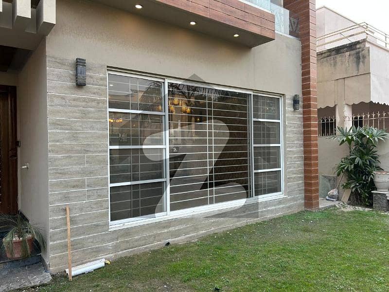 1 Kanal Slightly Used Modern Design Most Beautiful House For Sale At ...