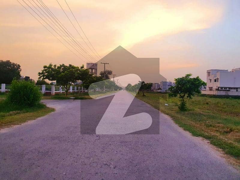 10 Marla Residential Plot For Sale In D Block Beacon House Society ...
