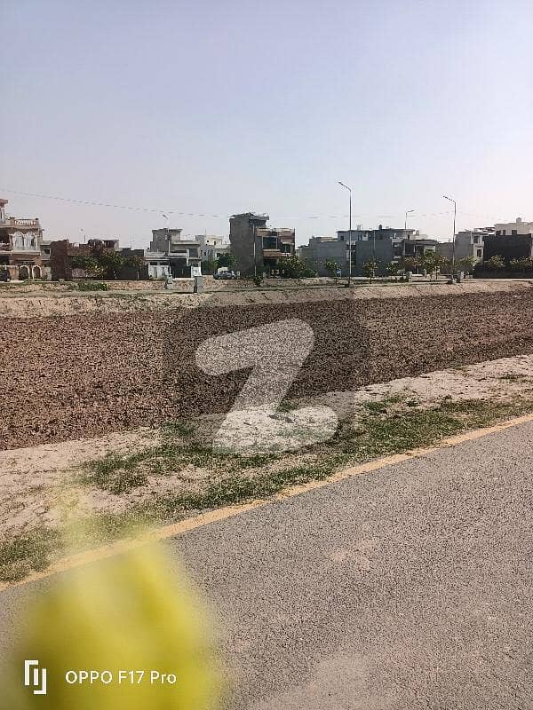 Transfer Free 5 Marla Plots Available in Diamond Block Park View City ...