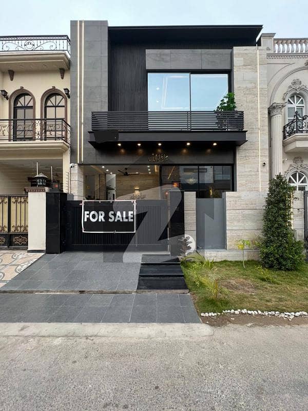 5 Marla Elegant And Fully Maintained Super Hot Located Bungalow Is ...