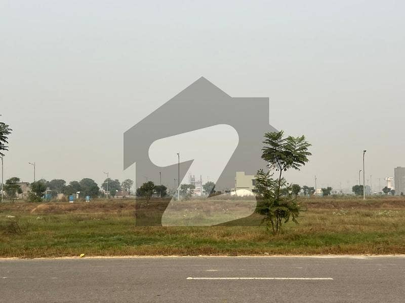 DHA PHASE - 8 - BLOCK Z1 PLOT NO 266 PRICE 230 LAC DHA Phase 8 - Block ...