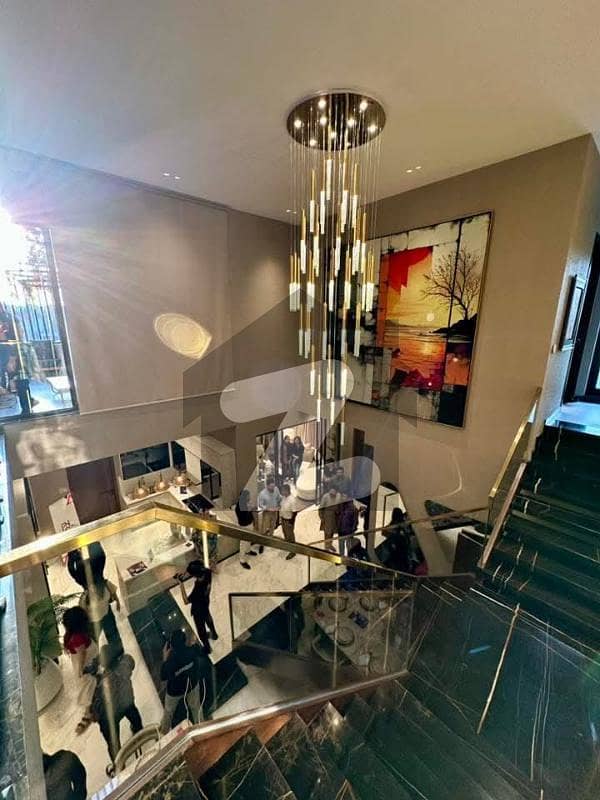 20 MARLA ELEGANT AND FULLY FURNISHED SUPER HOT LOCATED BUNGALOW IS ...