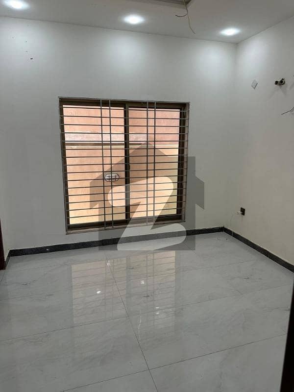 Highly-Desirable 125 Square Yards House Available In Bahria Town - Ali ...