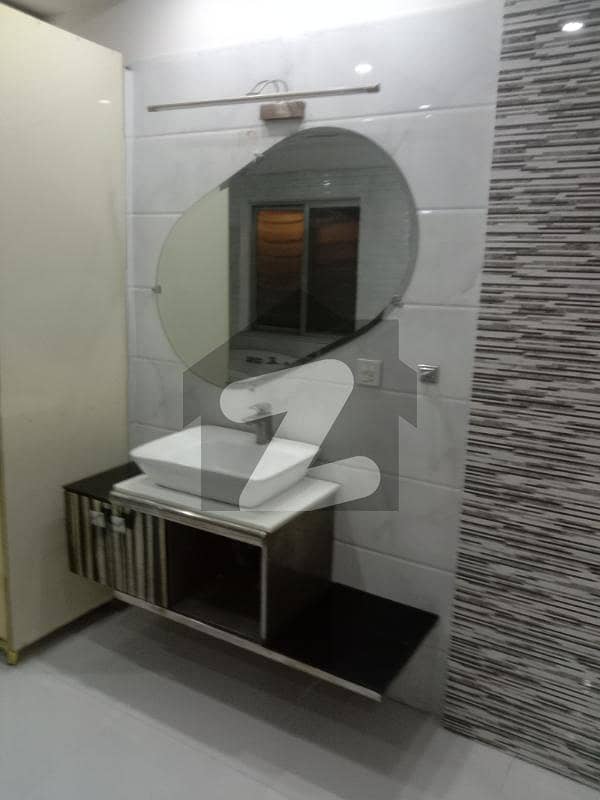 1 Kanal Modern Luxury Out House Prime Hot Dha Phase1 Near The Defense ...