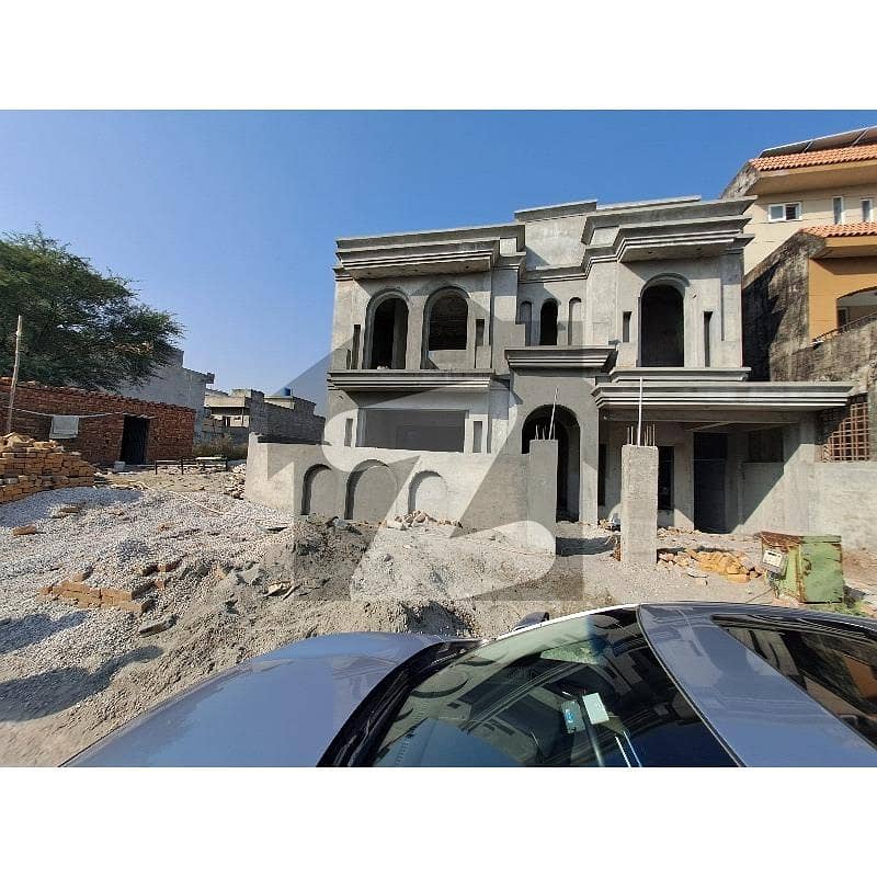 Super Gray Structure Triple Stories 3200 Square Feet House In D-12 D-12 ...