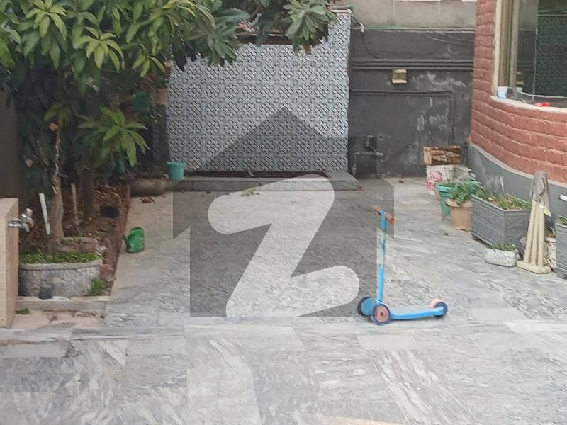 03 Bedroom With Drawing Dining Portion DHA Phase 1 - Sector D, DHA ...