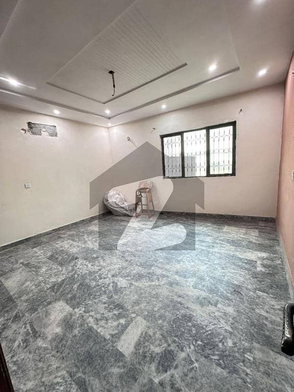 4 Marla 1st Floor Flat For Rent ( Near Shahtaj Colony ) Walton Road ...