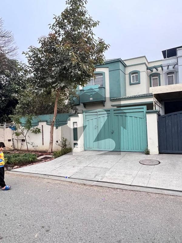 Gas Meter Installed & Near To Park 7 Marla House For Sale In Lake City ...