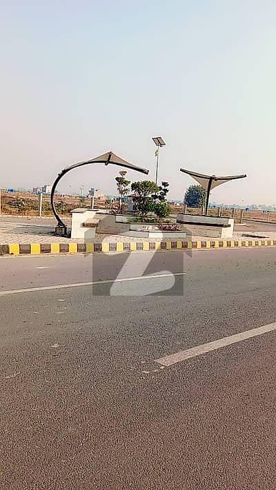 5 MARLA BUILDER LOCATION PLOT FOR SALE TAUHEED BLOCK OPEN FORM Bahria ...