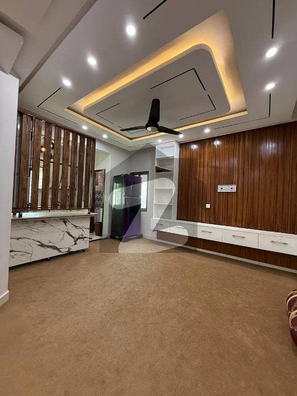 Get In Touch Now To Buy A Prime Location 200 Square Yards Upper Portion ...